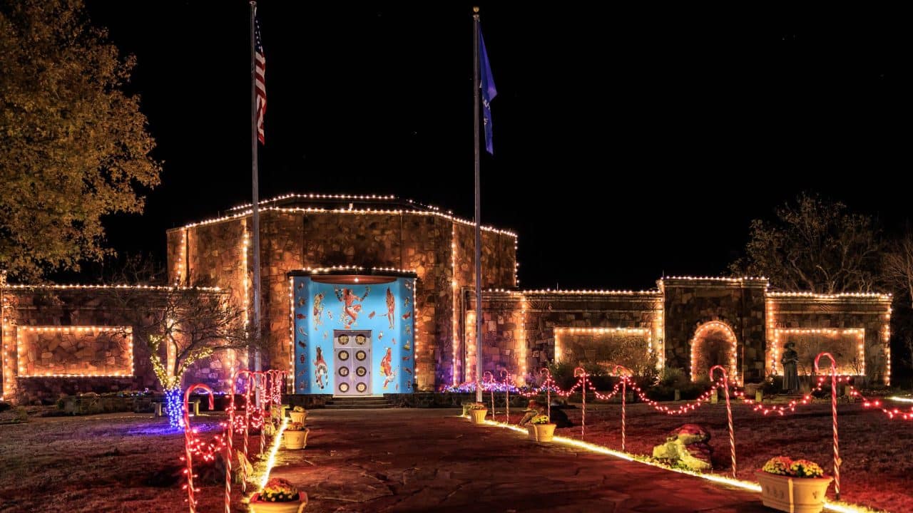 Wonderland of Lights at Woolaroc | Holiday Lights in Bartlesville